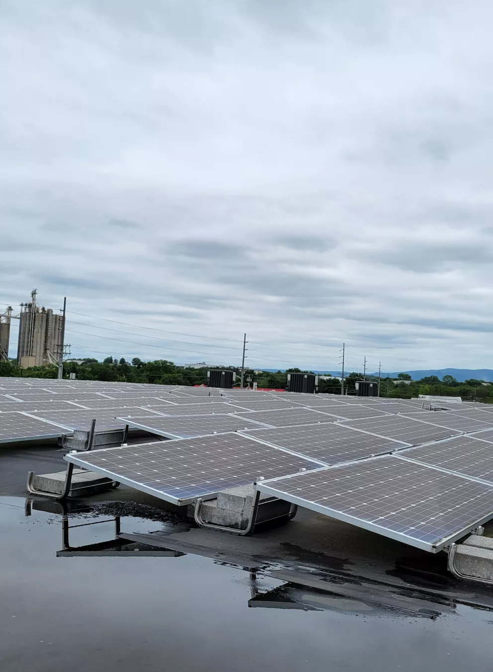 Virginia thrift shop turns solar savings into MCC support | Mennonite ...